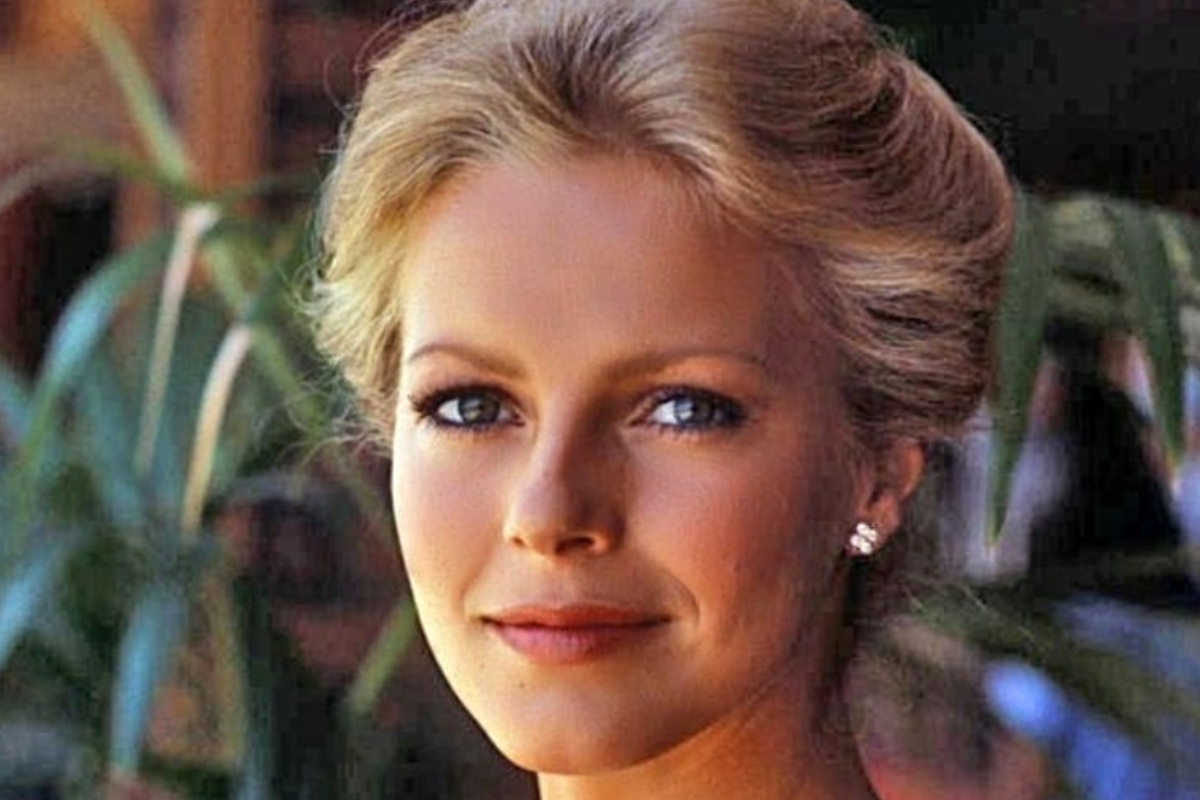 The Most Beautiful Actresses of the '80s - BetterBe