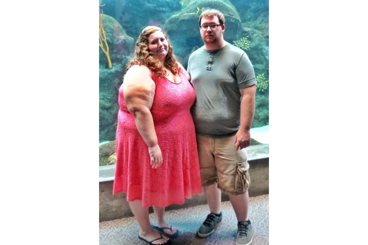 Couple Makes a Bet: No Cheat Meals, No Alcohol. A Year Later, This Is ...